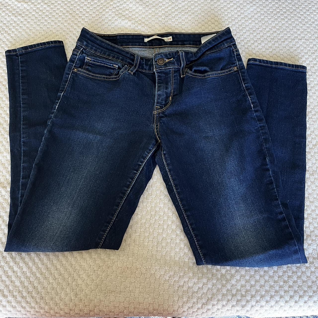 💙Dark wash 711 Levi’s Skinny Jeans 💙Size :... - Depop