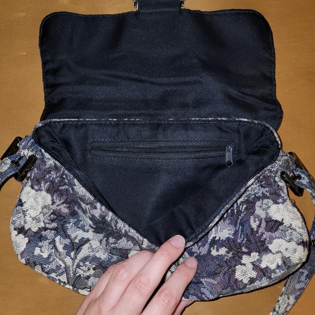 Purple Floral Grandma Couch Purse I really don’t... - Depop