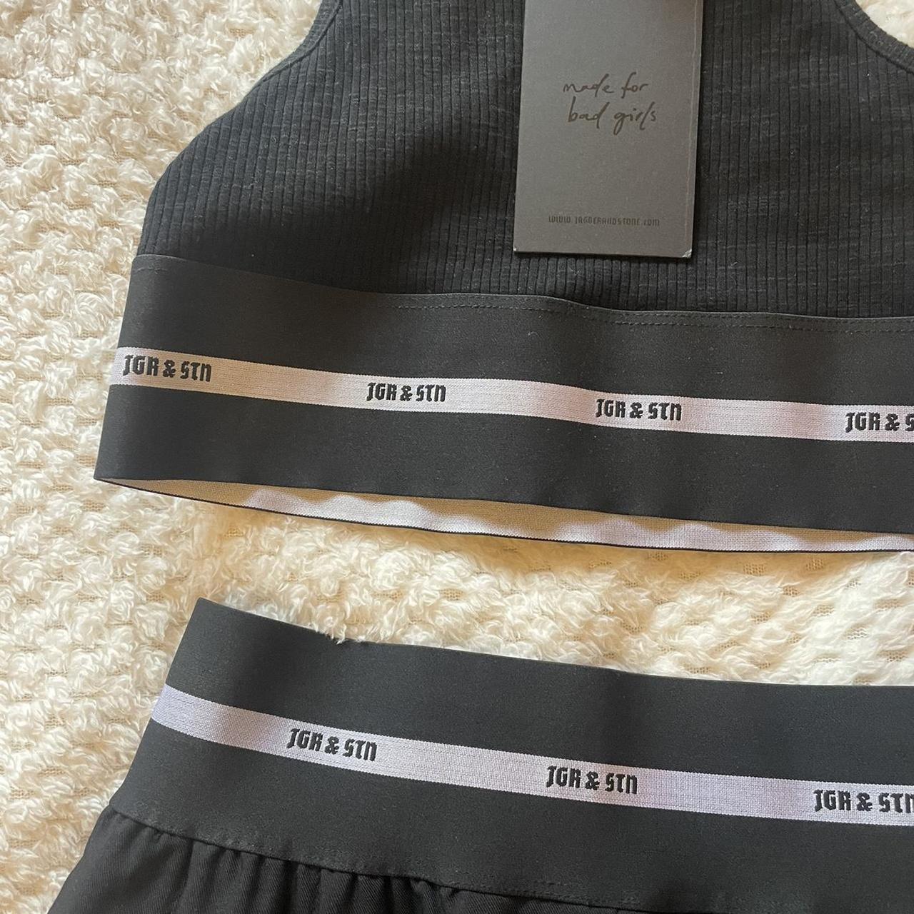 Jagger and stone set size 6 - Depop