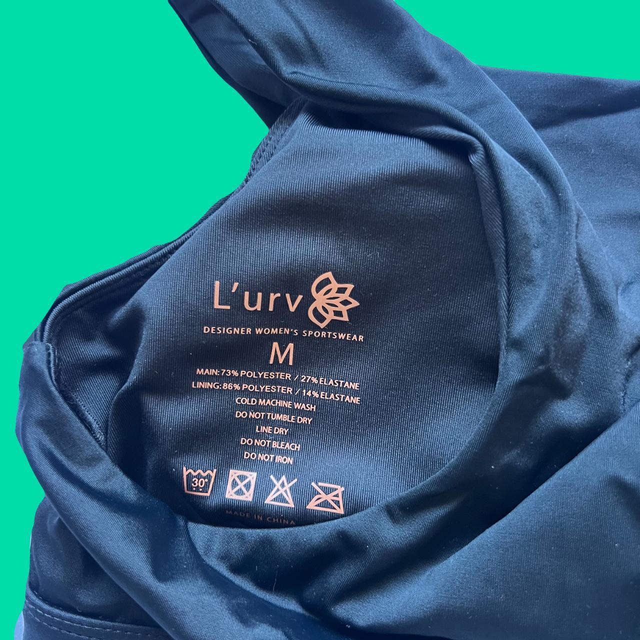 L'urv Timelapse Crop - Size M Description: This... - Depop