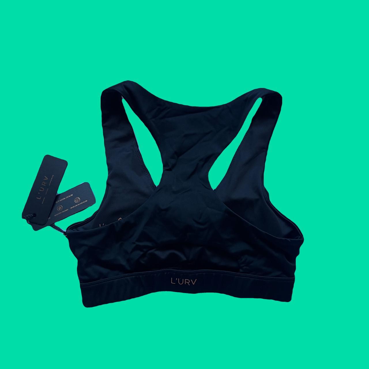 L'urv Timelapse Crop - Size M Description: This... - Depop