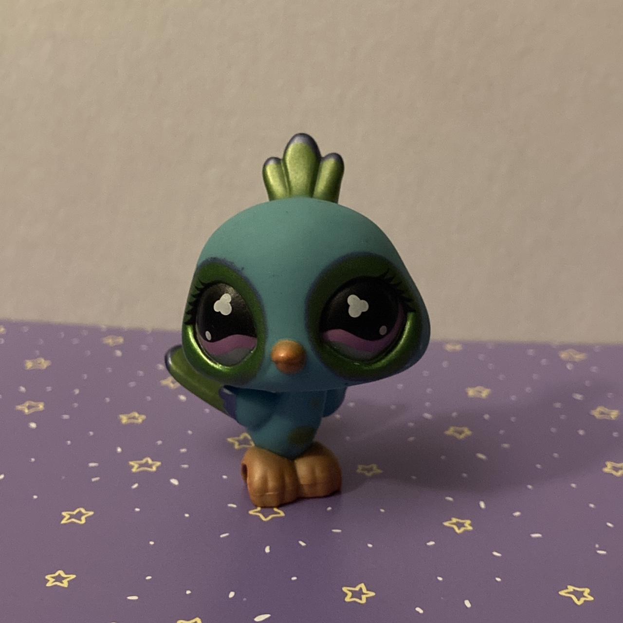 LPS peacock Littlest Pet shop - Depop