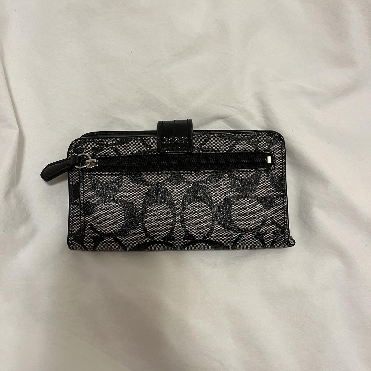 Authentic coach wallet in perfect condition Super... - Depop