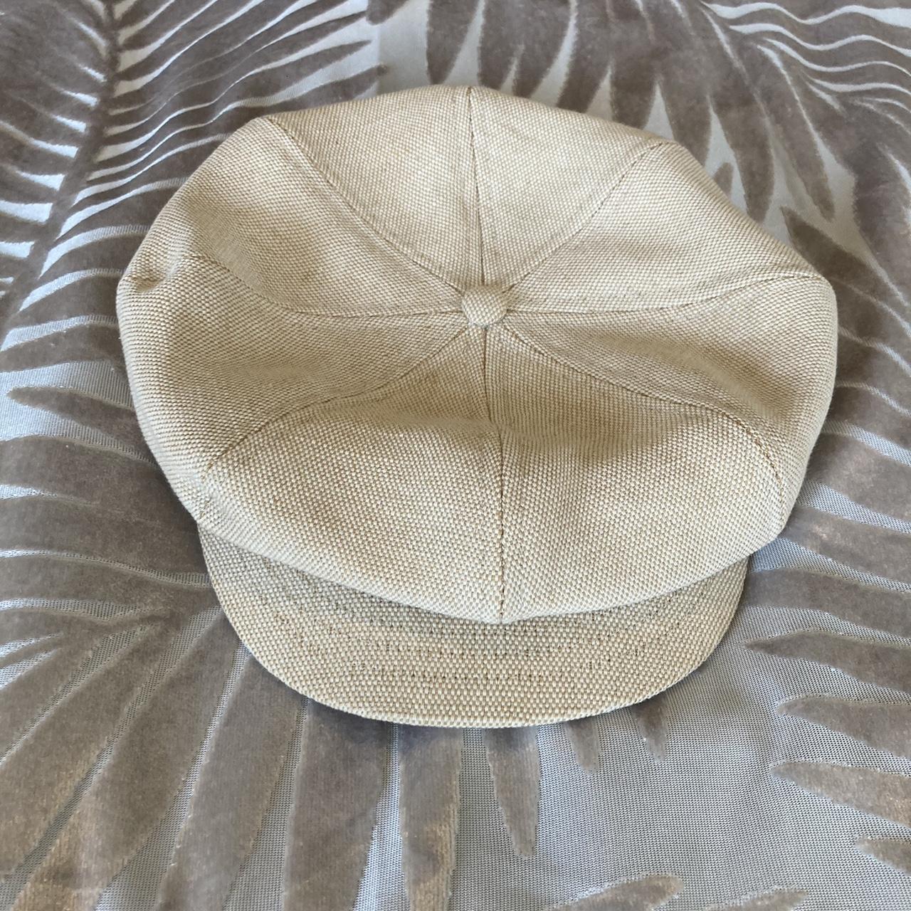 Cute Liz Claiborne vintage newsboy cap. Neutral with... - Depop