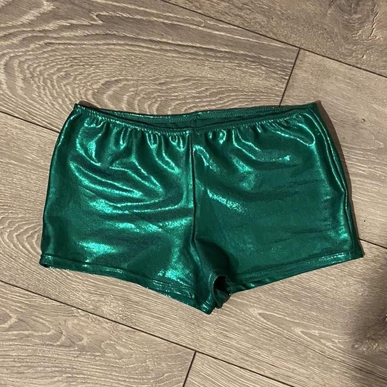 Women's Shorts | Depop
