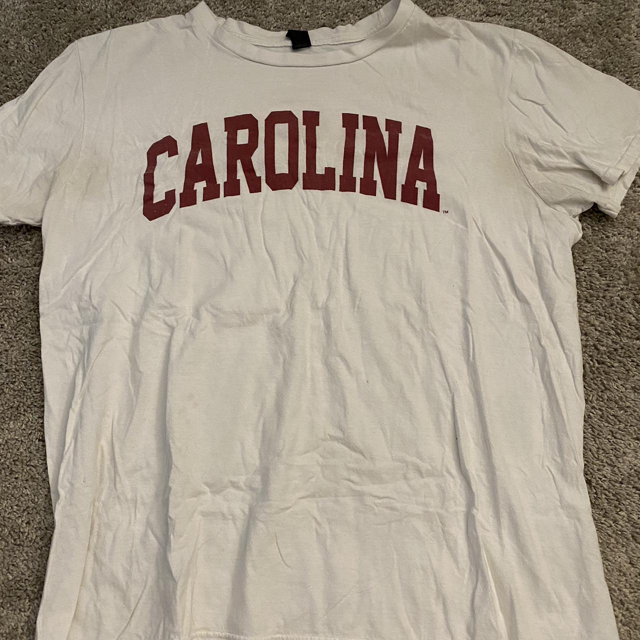 carolina tee - Depop