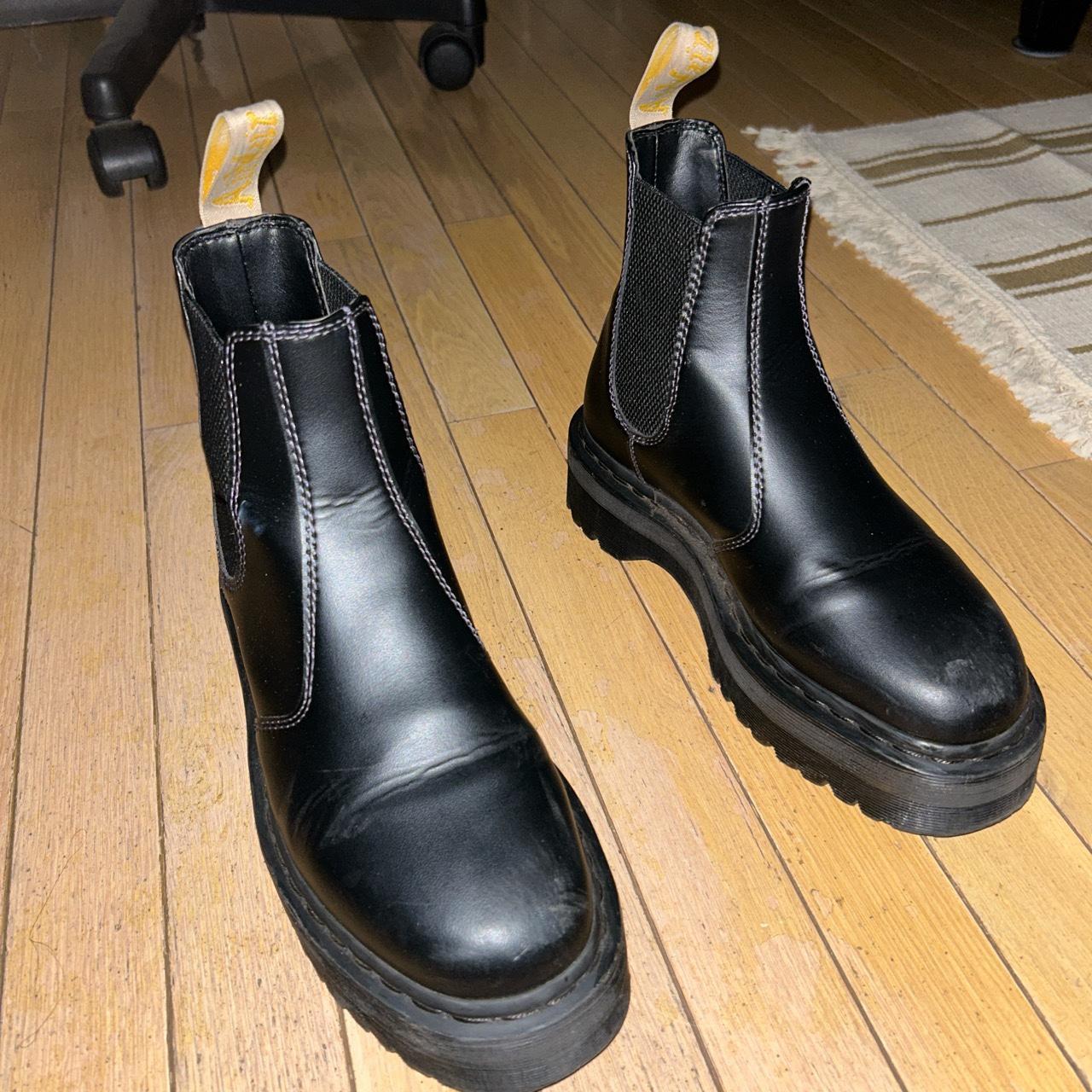 DOC MARTENS DOCS VEGAN LEATHER PLATFORM CHELSEA... - Depop