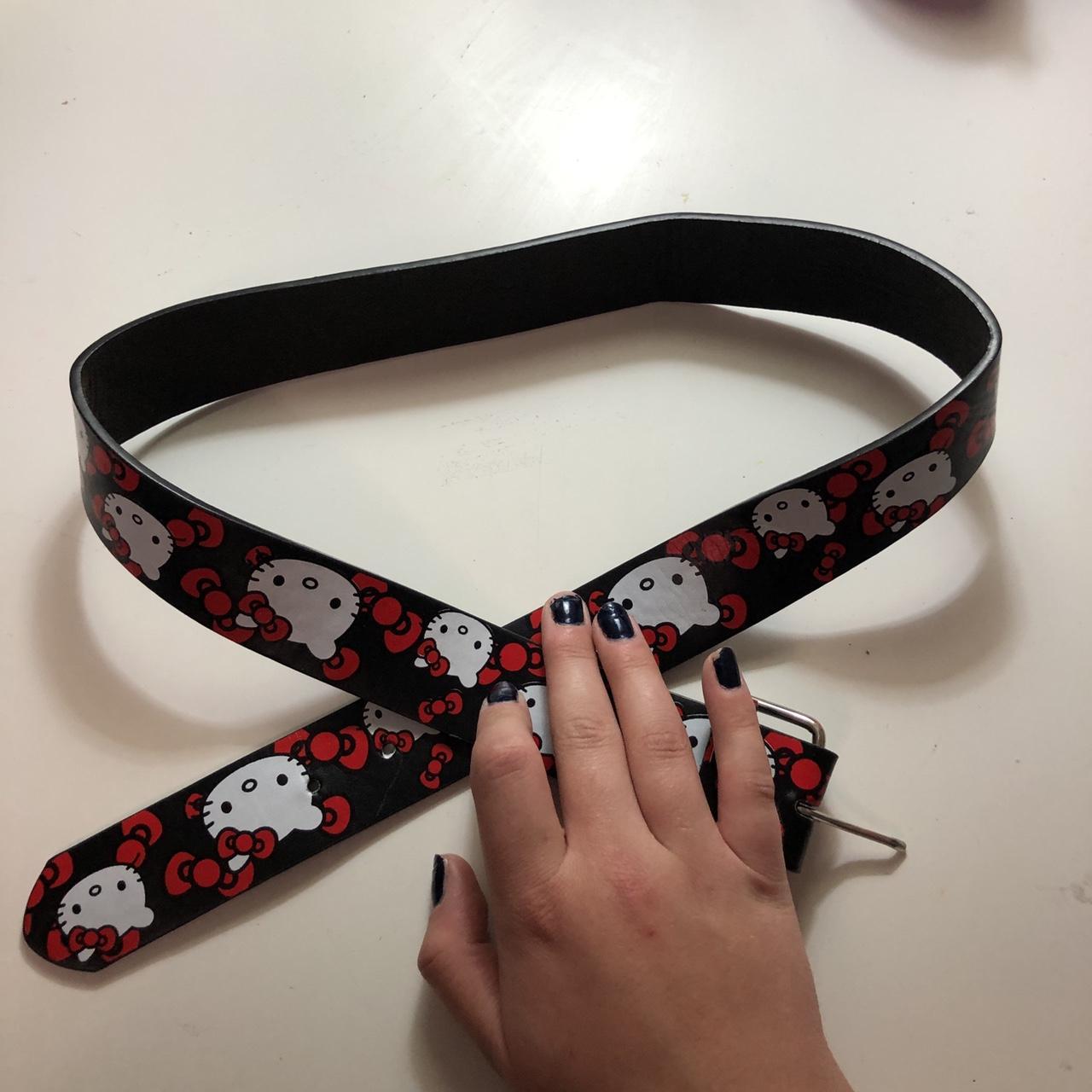 hello kitty belt 37’ in length - Depop