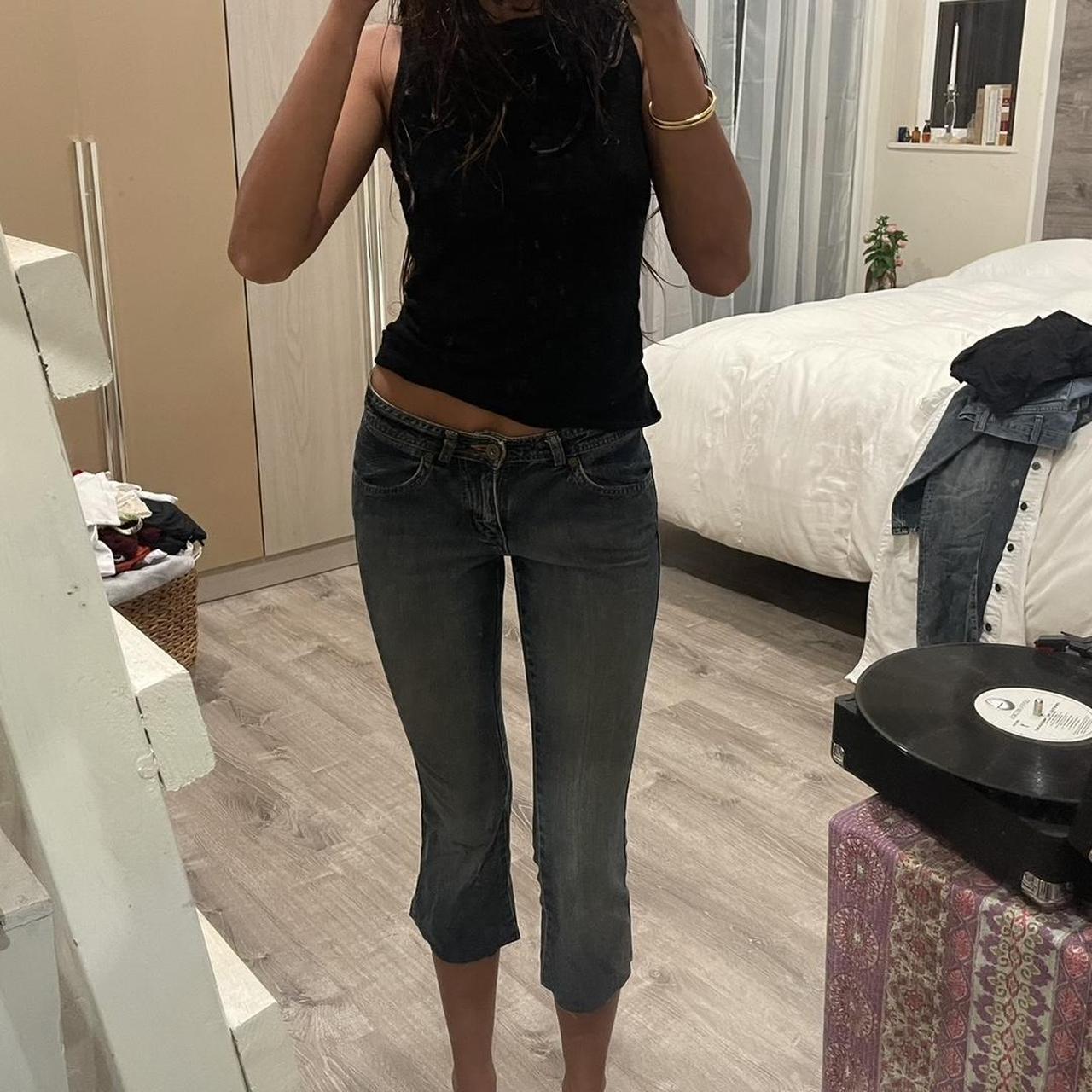 Denim cut off capris best for size 00 perfect condition - Depop