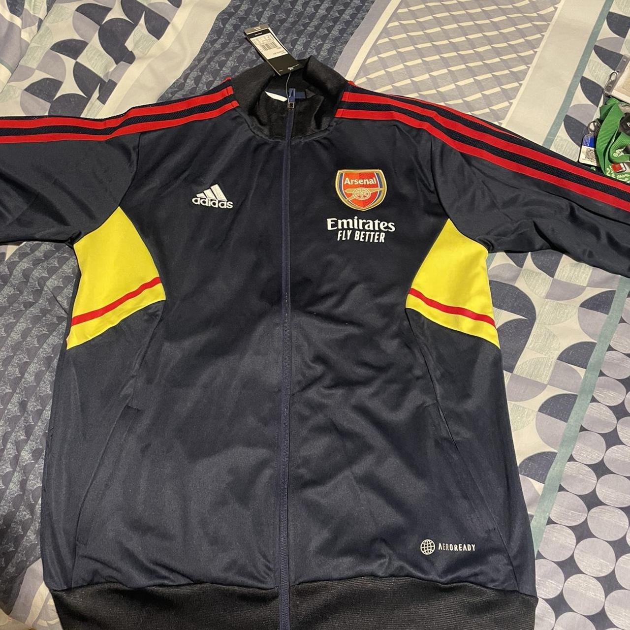 Men’s Arsenal Jacket 22/23 season. Tags still... - Depop