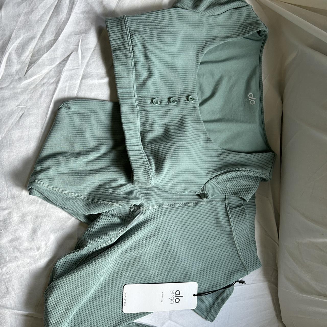 Seagrass alo set Bottom: ribbed high-waist 7/8... - Depop