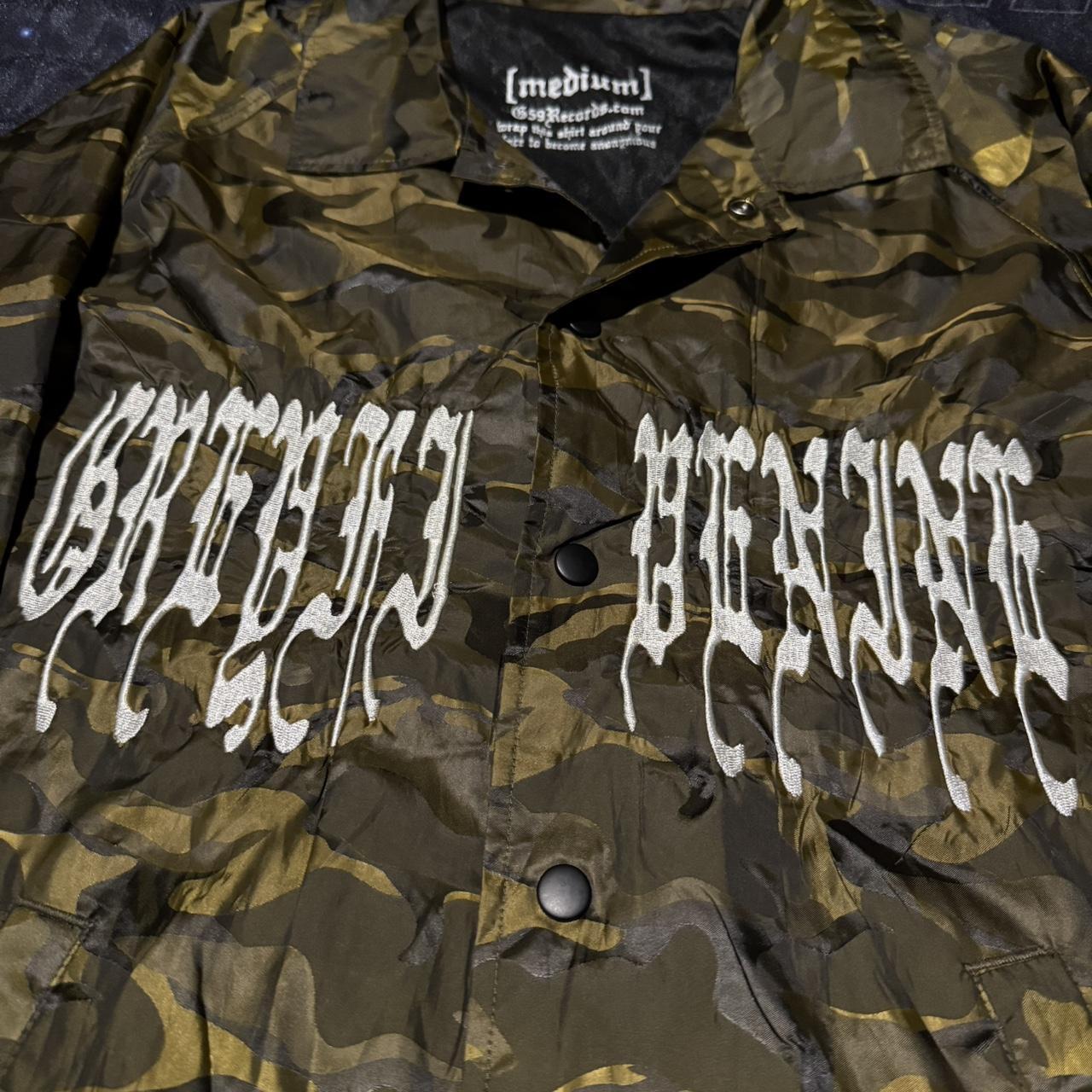 G59 2017 Razor 3 Drop Windbreaker Rare Collectors... - Depop