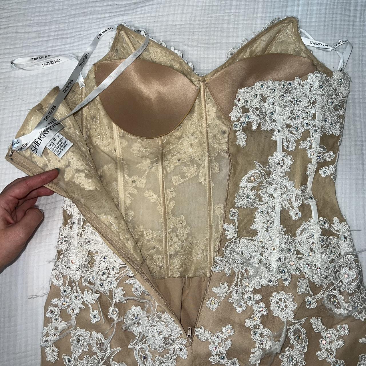 The most BEAUTIFUL Sherri hill dress I’m so sad it... - Depop