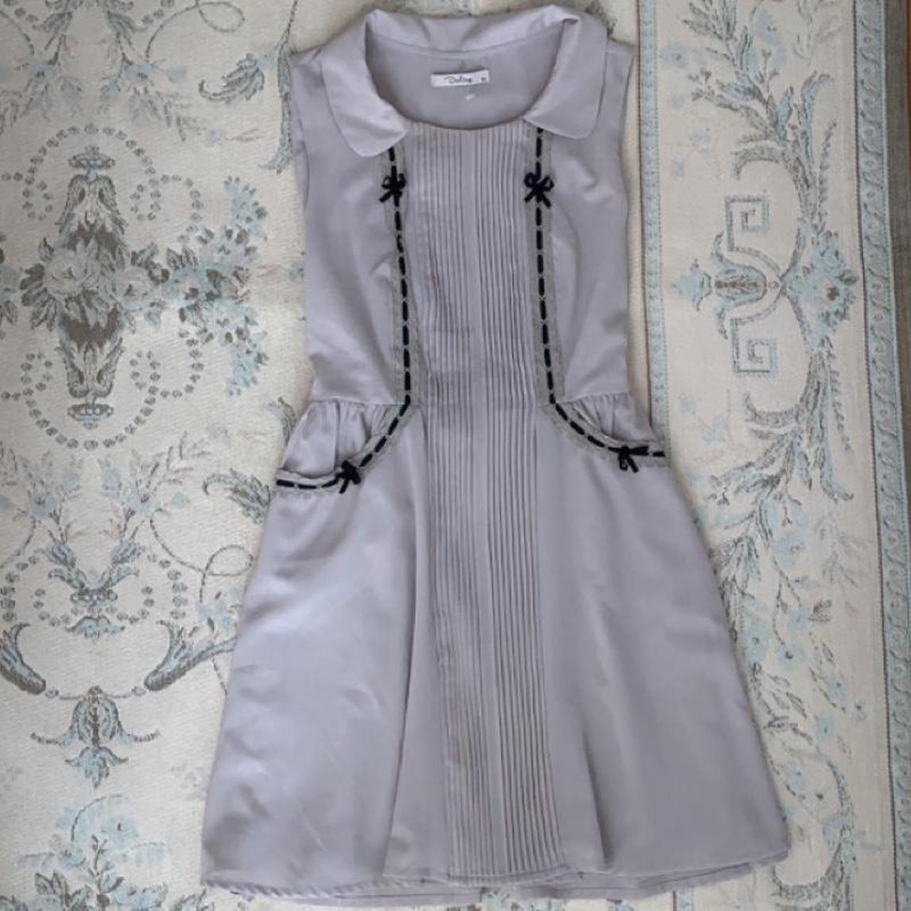 👼🏻 Vintage Ribbon Bow Tea Dress 👼🏻 Grey pleated dress... - Depop