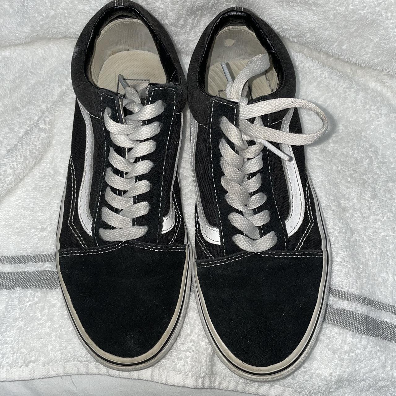 Authentic low rise VANS Size: Men 5/ Women 6.5... - Depop