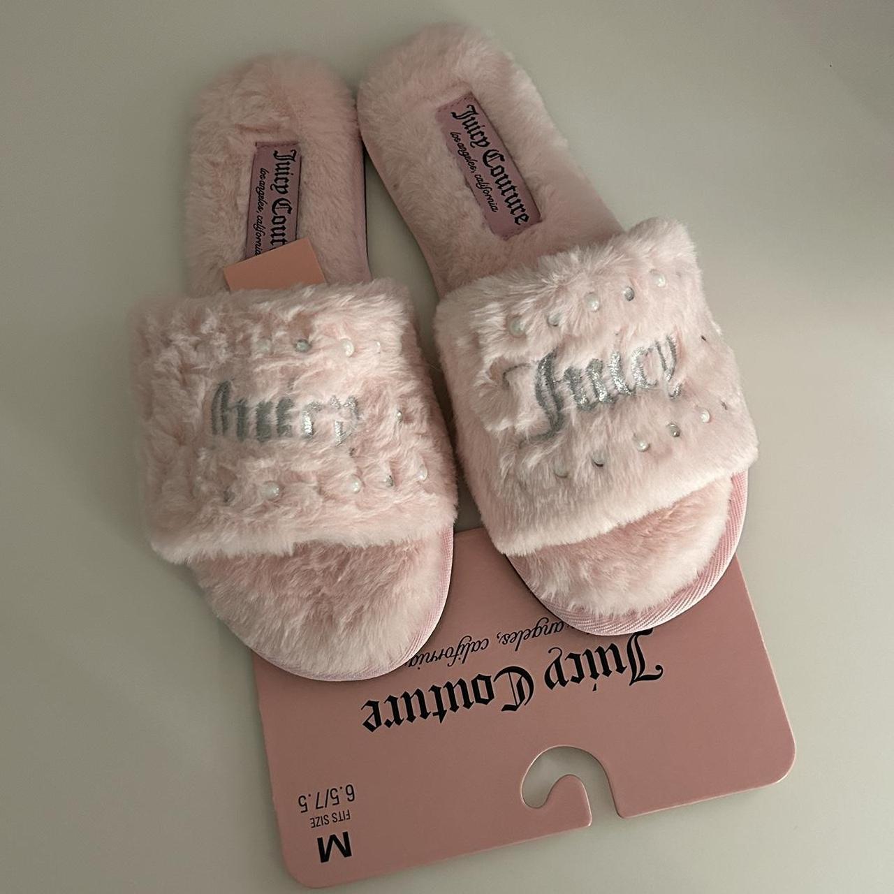 Juicy couture pink slippers in a size 7 women’s... - Depop