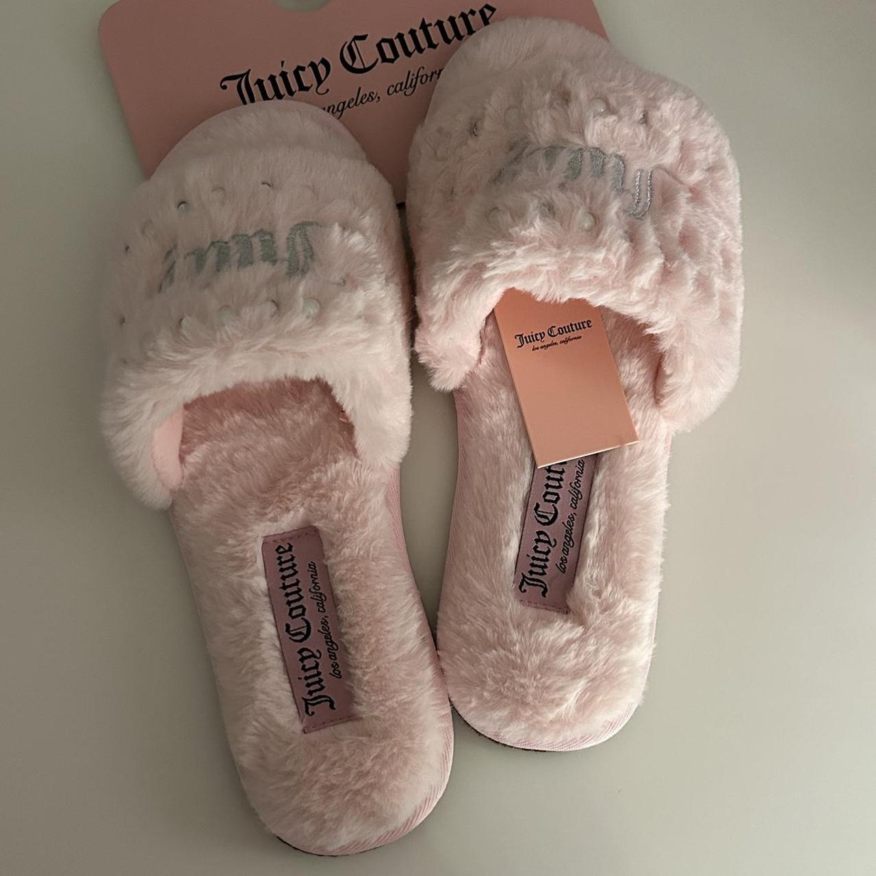 Juicy couture pink slippers in a size 7 women’s... - Depop