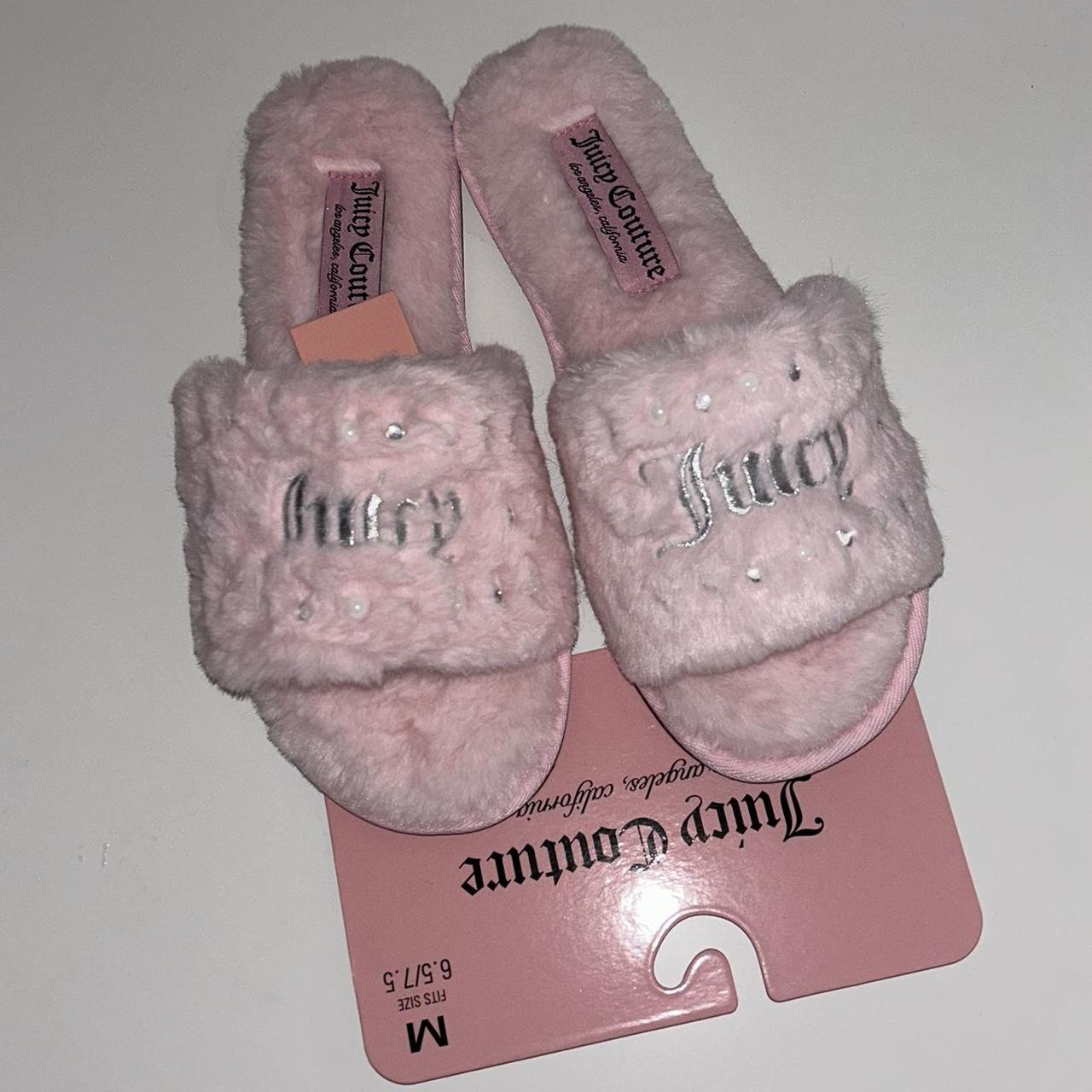 Juicy couture pink slippers in a size 7 women’s... - Depop