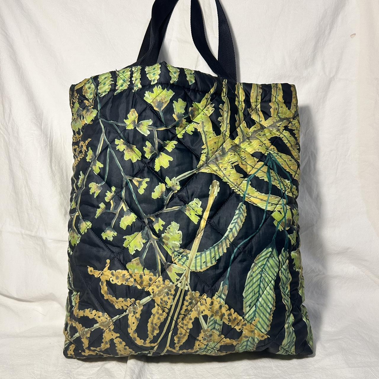 Gorman fern print quilted tote bag Sort after... - Depop