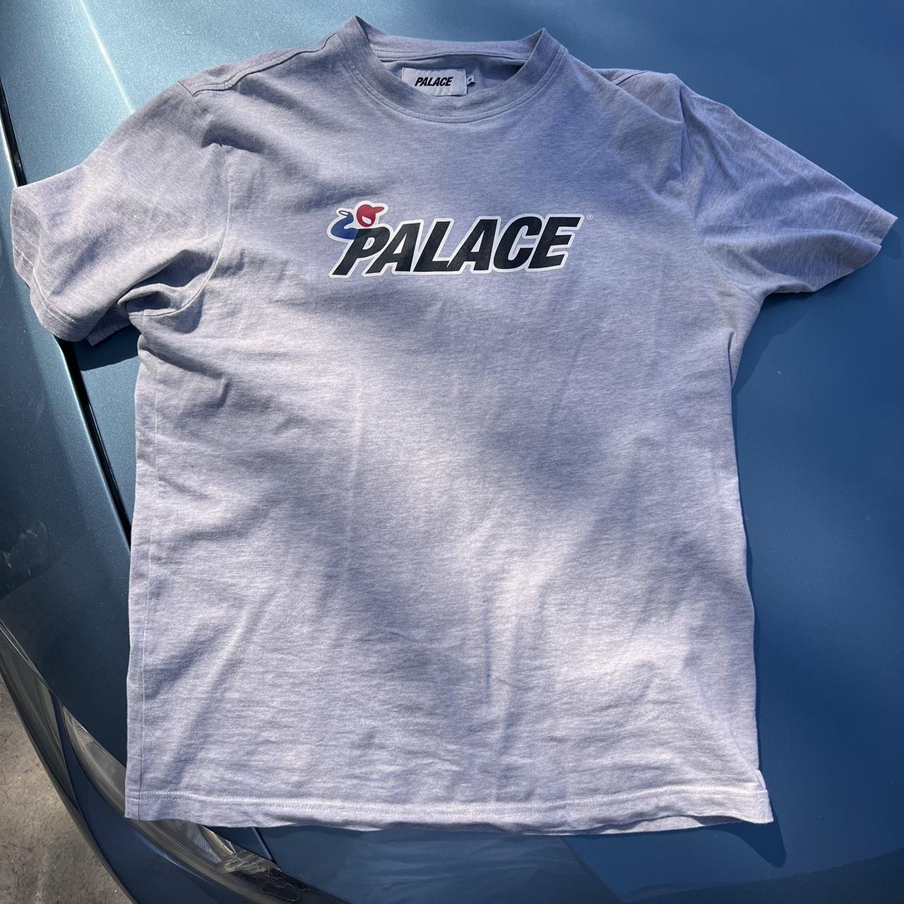 Palace Tee 🅿️ Labeled Sz Medium (can fit... - Depop