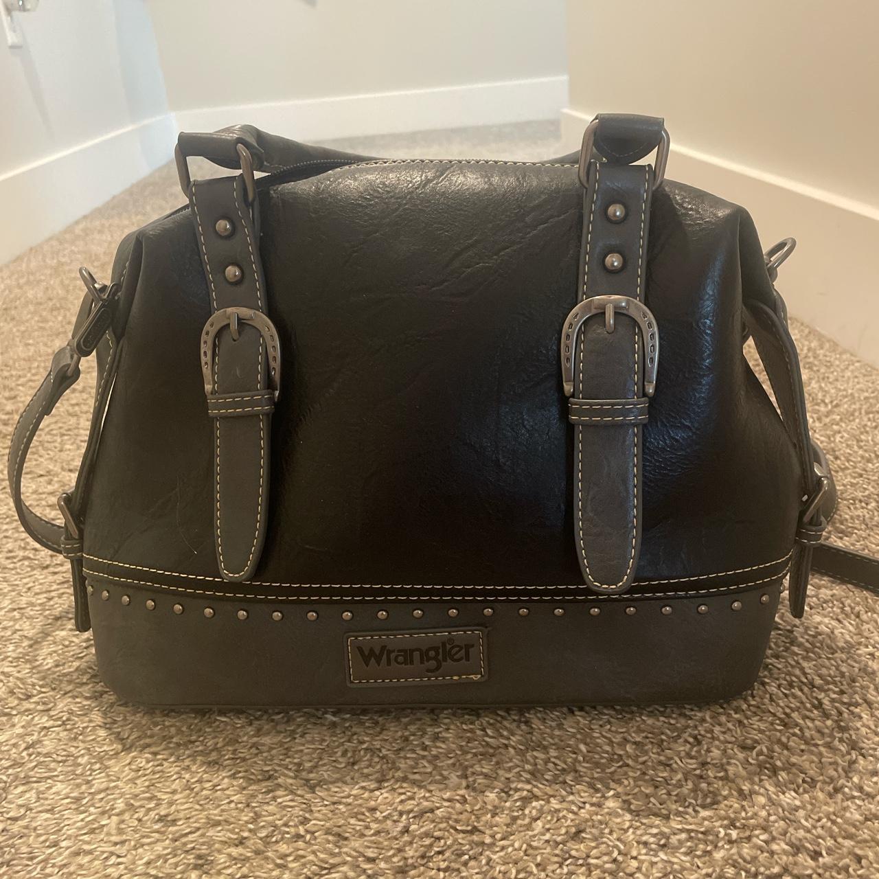 Wrangler Purse!!! Excellent condition | Depop