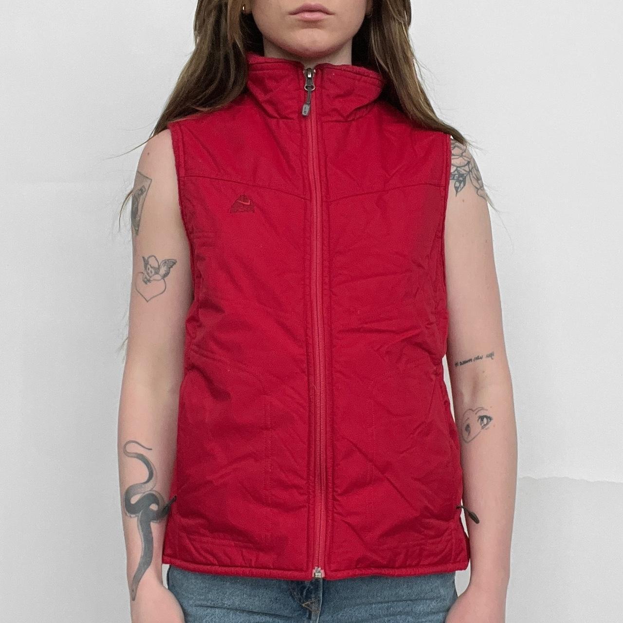 Nike ACG Women's Red Gilet | Depop