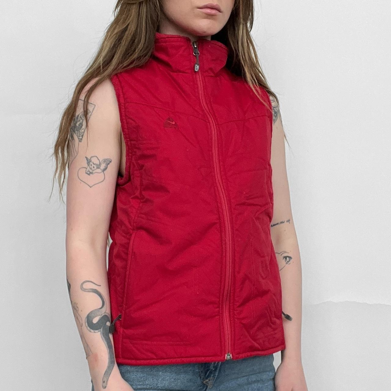 Nike ACG Women's Red Gilet | Depop