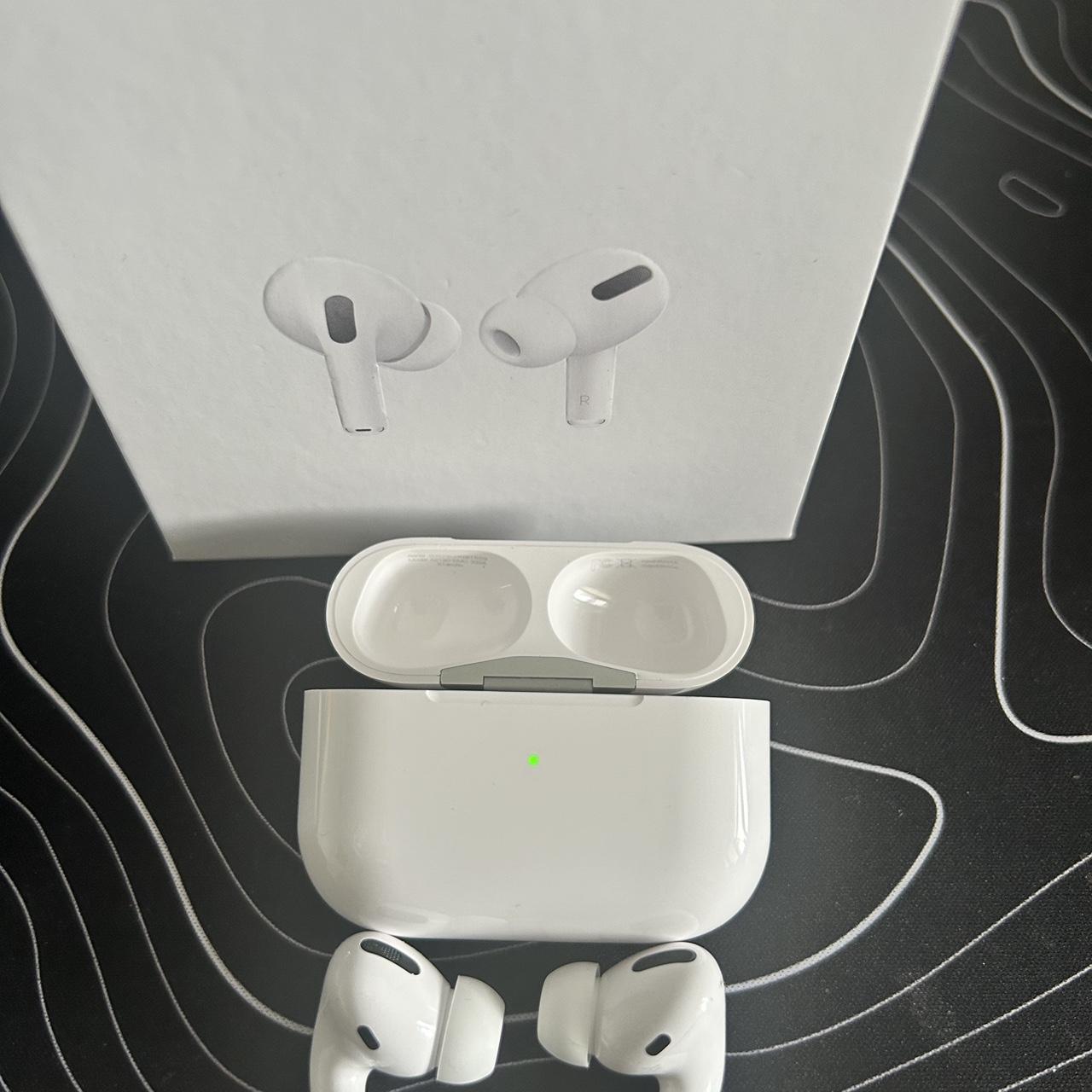 AirPod pros first gen - Depop