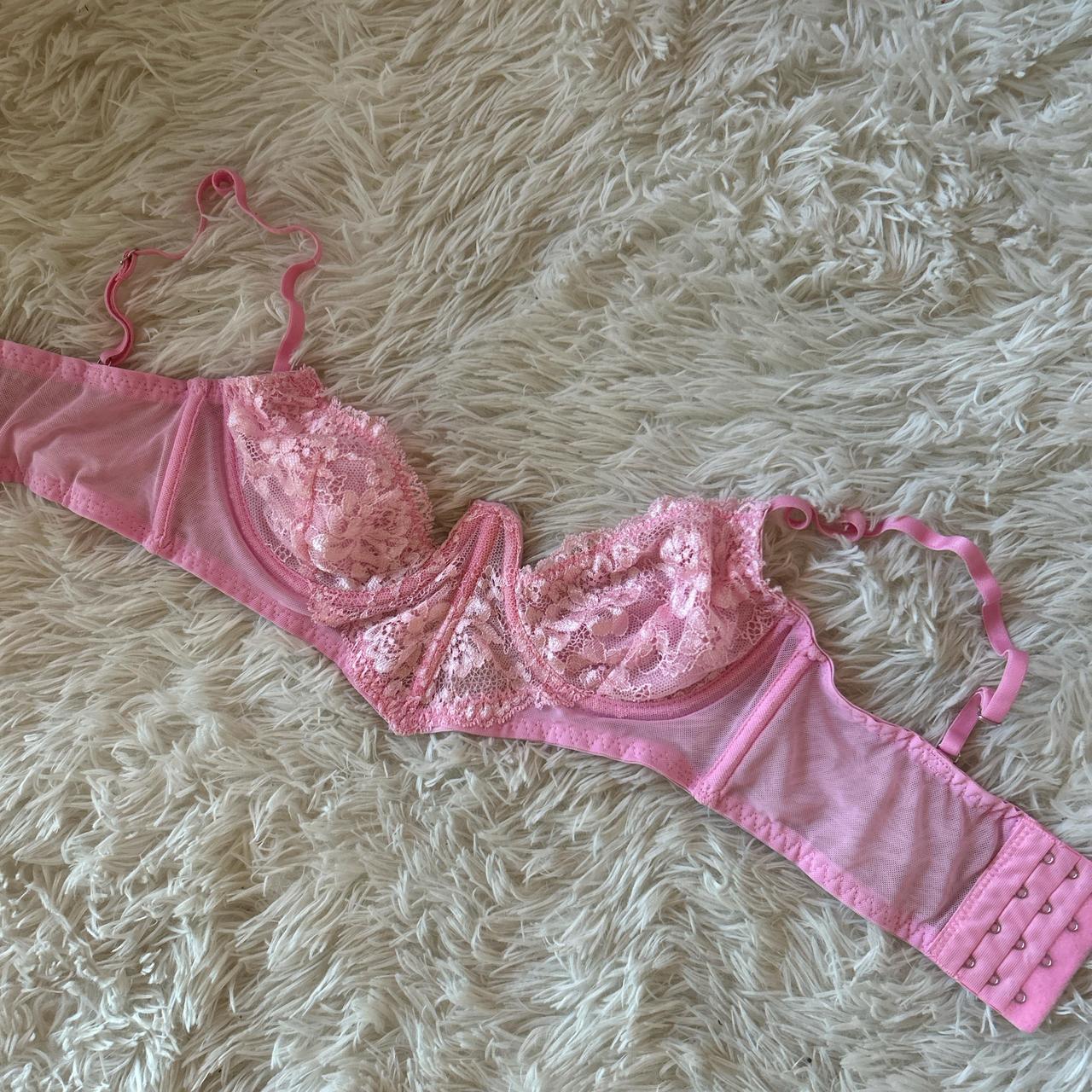 Pink lace underwire bra bralette | Depop