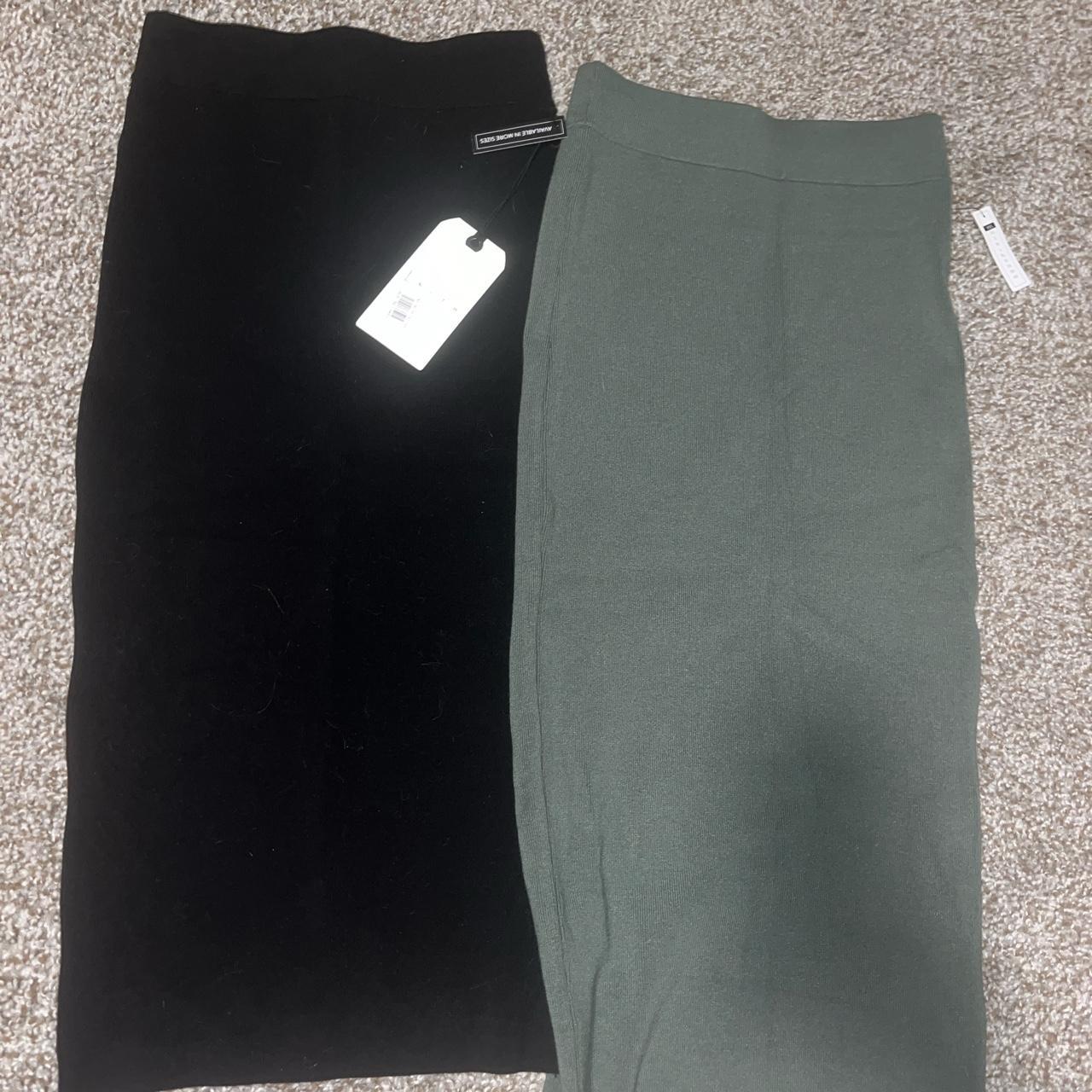 Leith Women's Green and Black Skirt | Depop