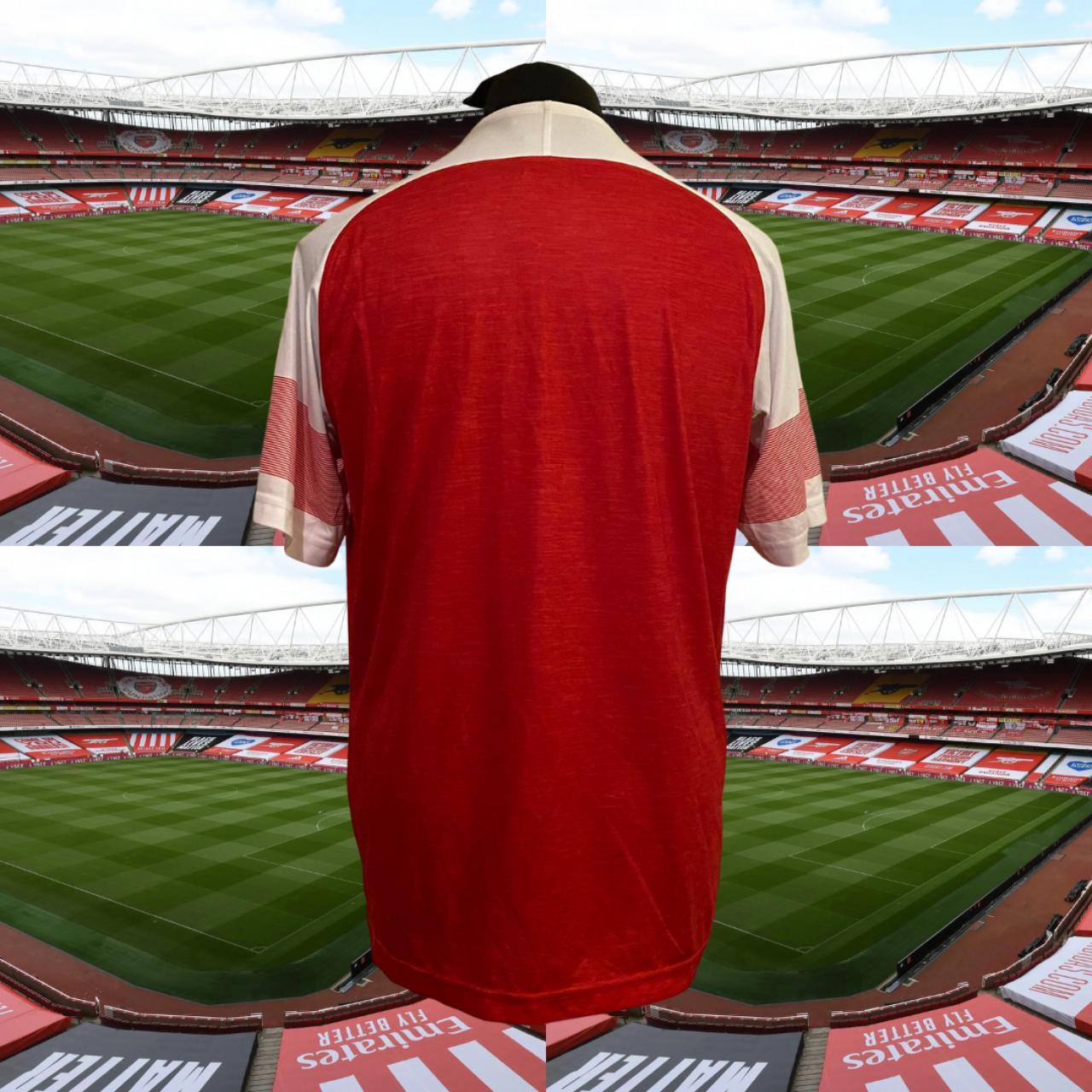 Puma Men's Red Top | Depop