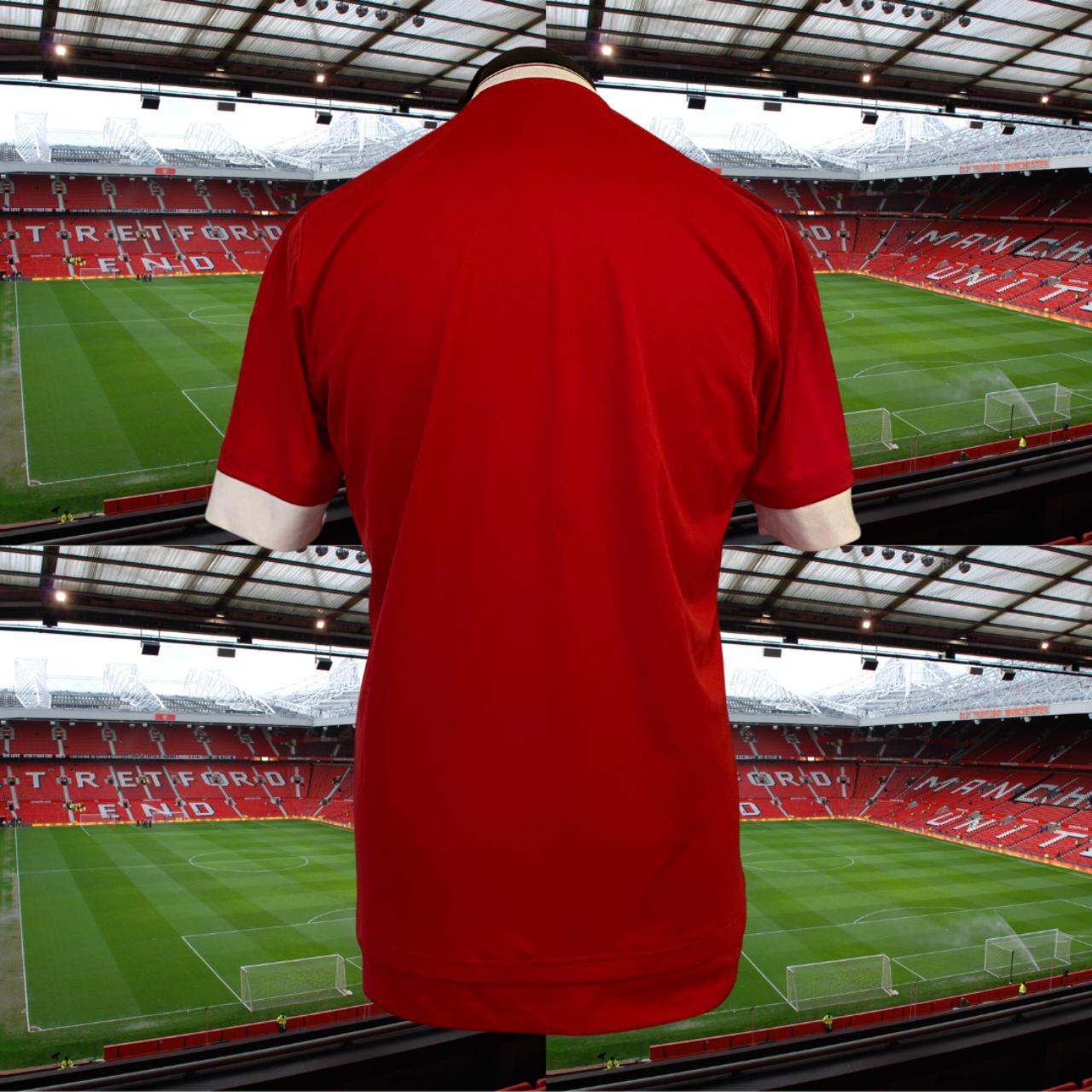 Men's Red Top | Depop