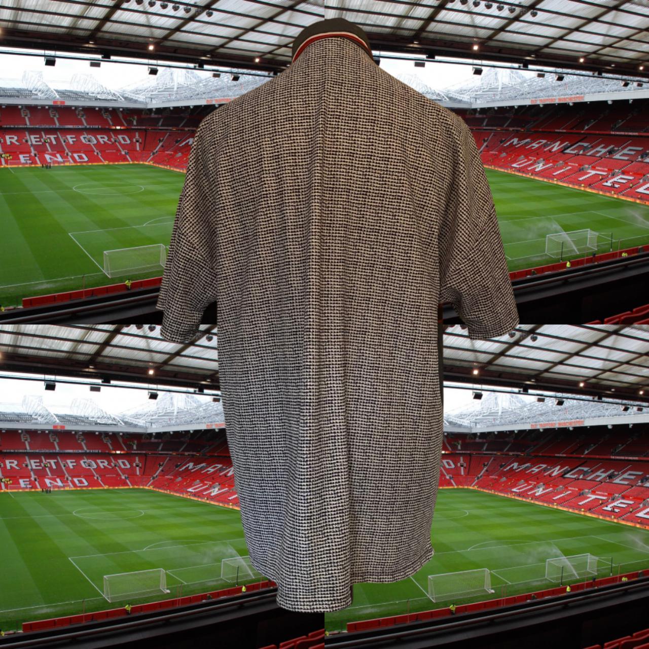 MANCHESTER UNITED 1995-96 AWAY FOOTBALL SHIRT Size:... - Depop