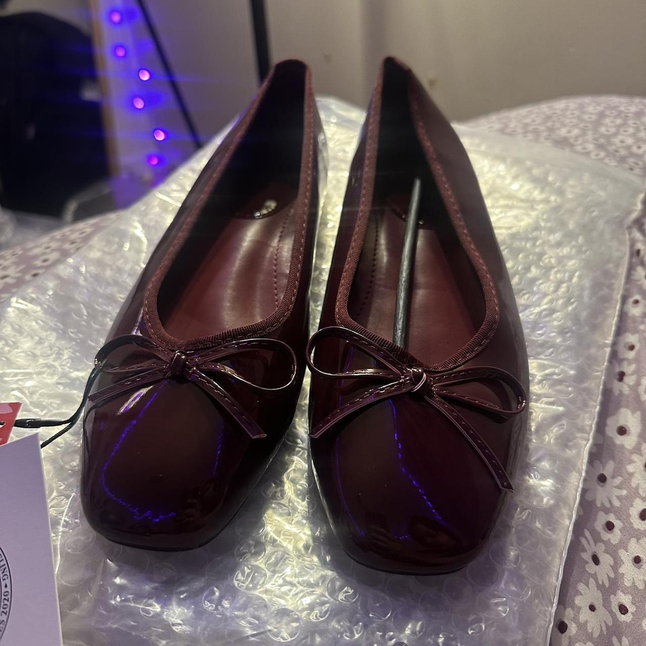 Cider Burgundy leather ballet flats with bow detail... - Depop