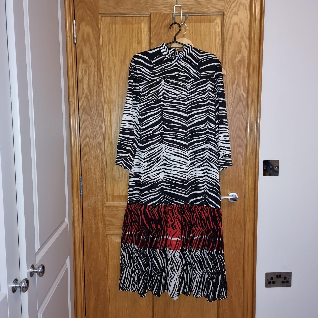 Zara Maxi Dress #animalprintdress #maxidress - Depop