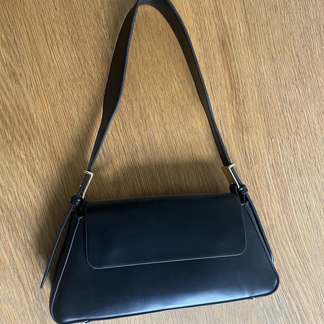 Zara fold over bag | Depop