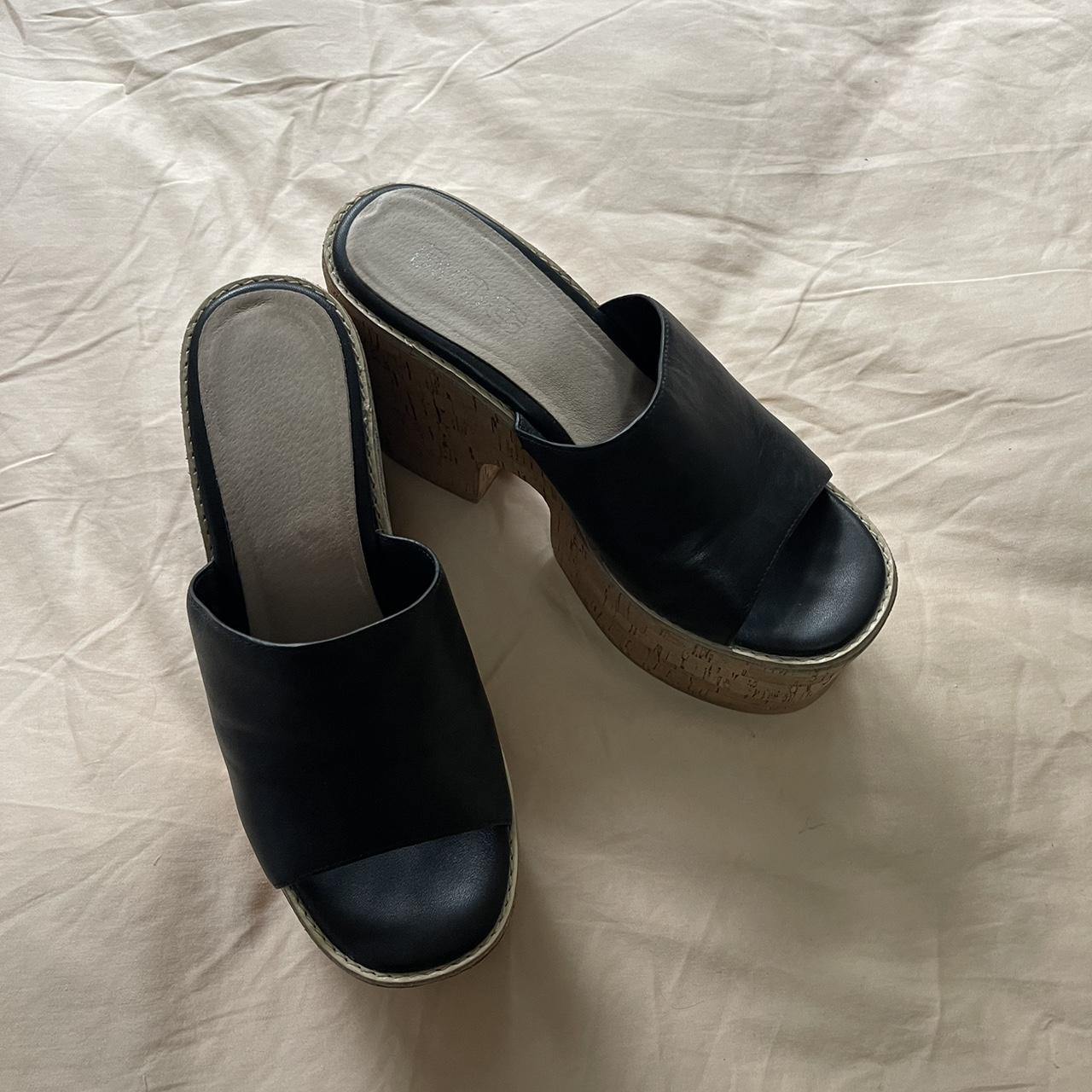 ROC - clog heels in black Size: 8 Worn once - Depop