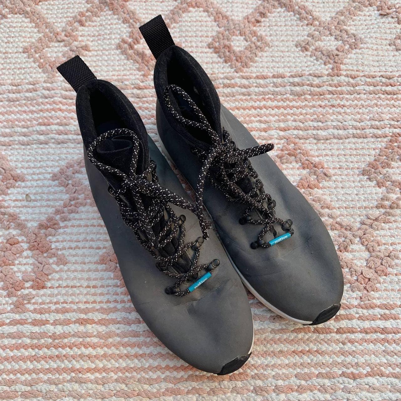 Native Men's Grey Boots | Depop