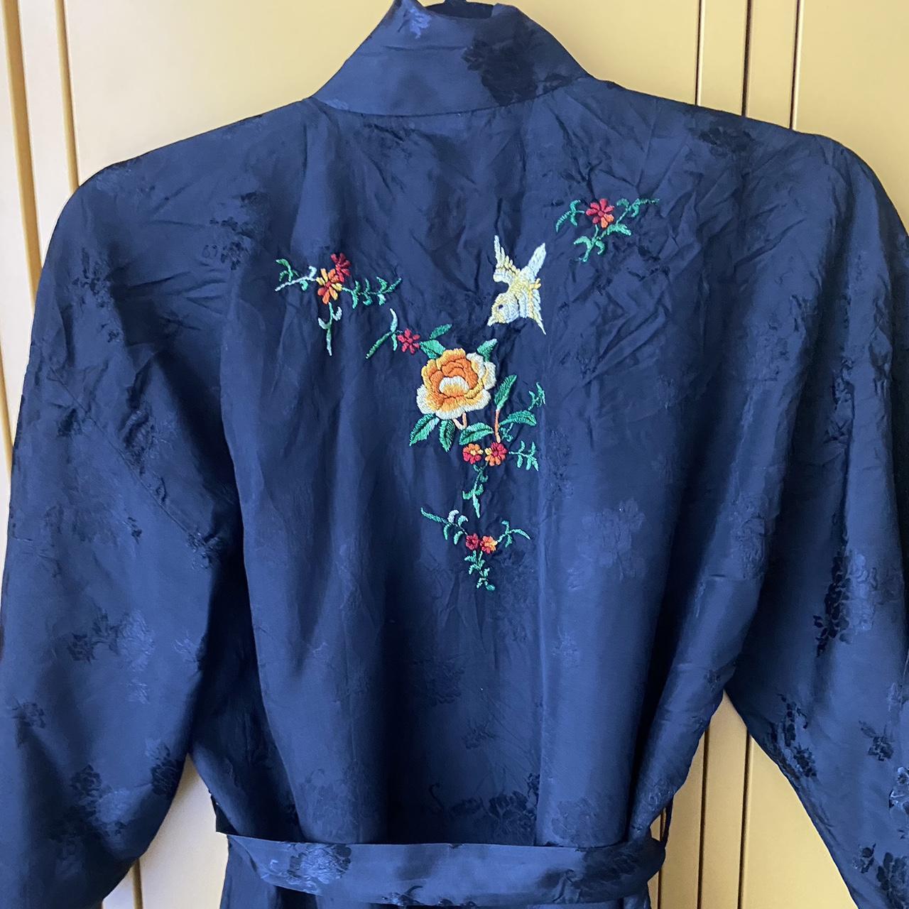 Vintage Chinese dressing gown/kimono Lovely... - Depop