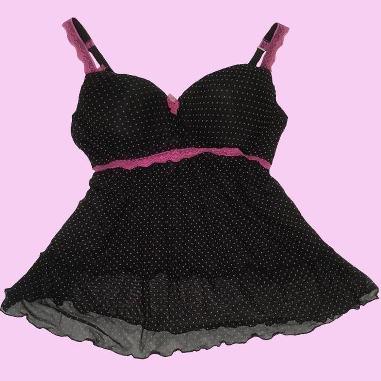 Jaclyn Smith Women's Black and Pink Bra | Depop