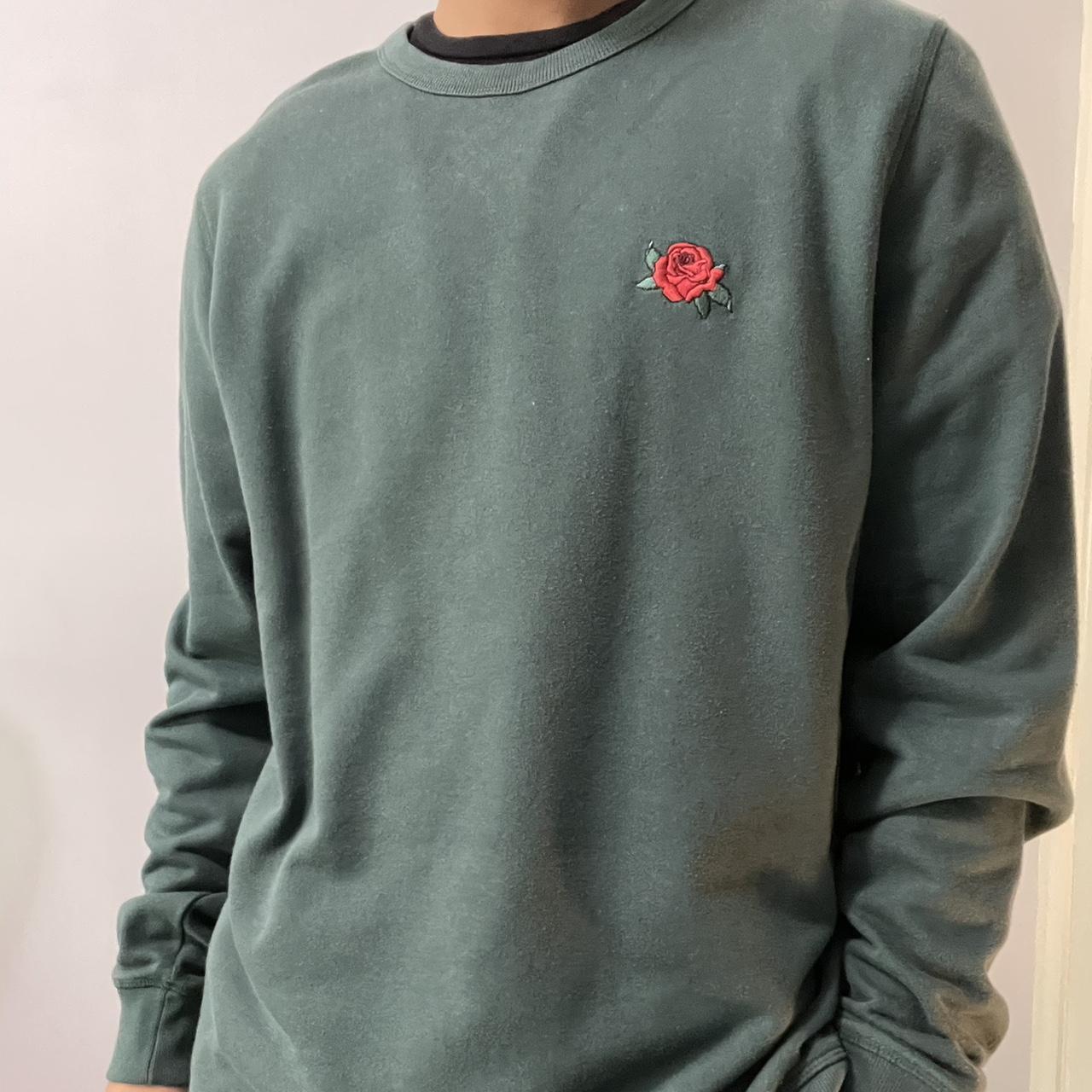 2018 H&M Green Rose basic pullover🌹 • Good... | Depop