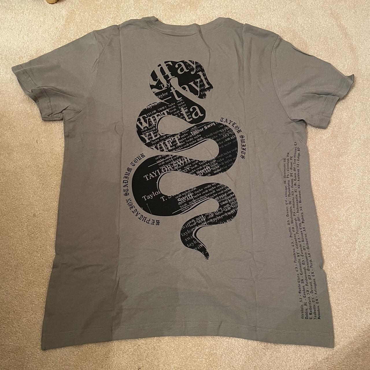 Taylor Swift Reputation Tour Snake Oversized T... - Depop