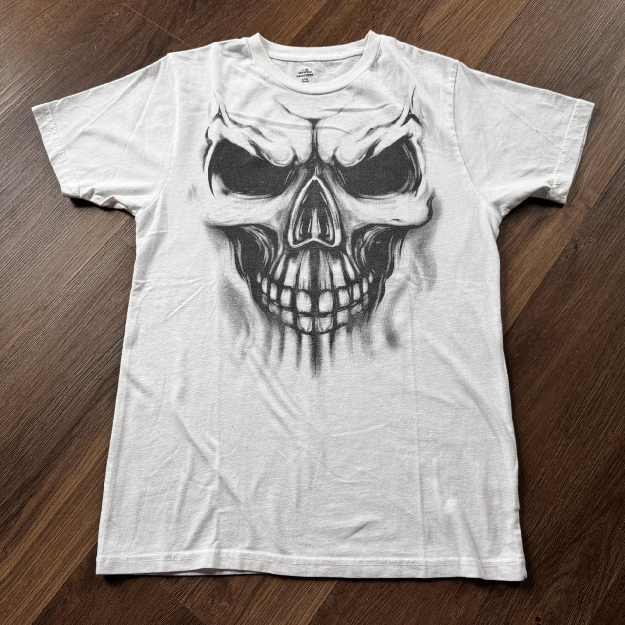 Y2K Big Skull T-Shirt White Grunge Skater Tee Size:... | Depop