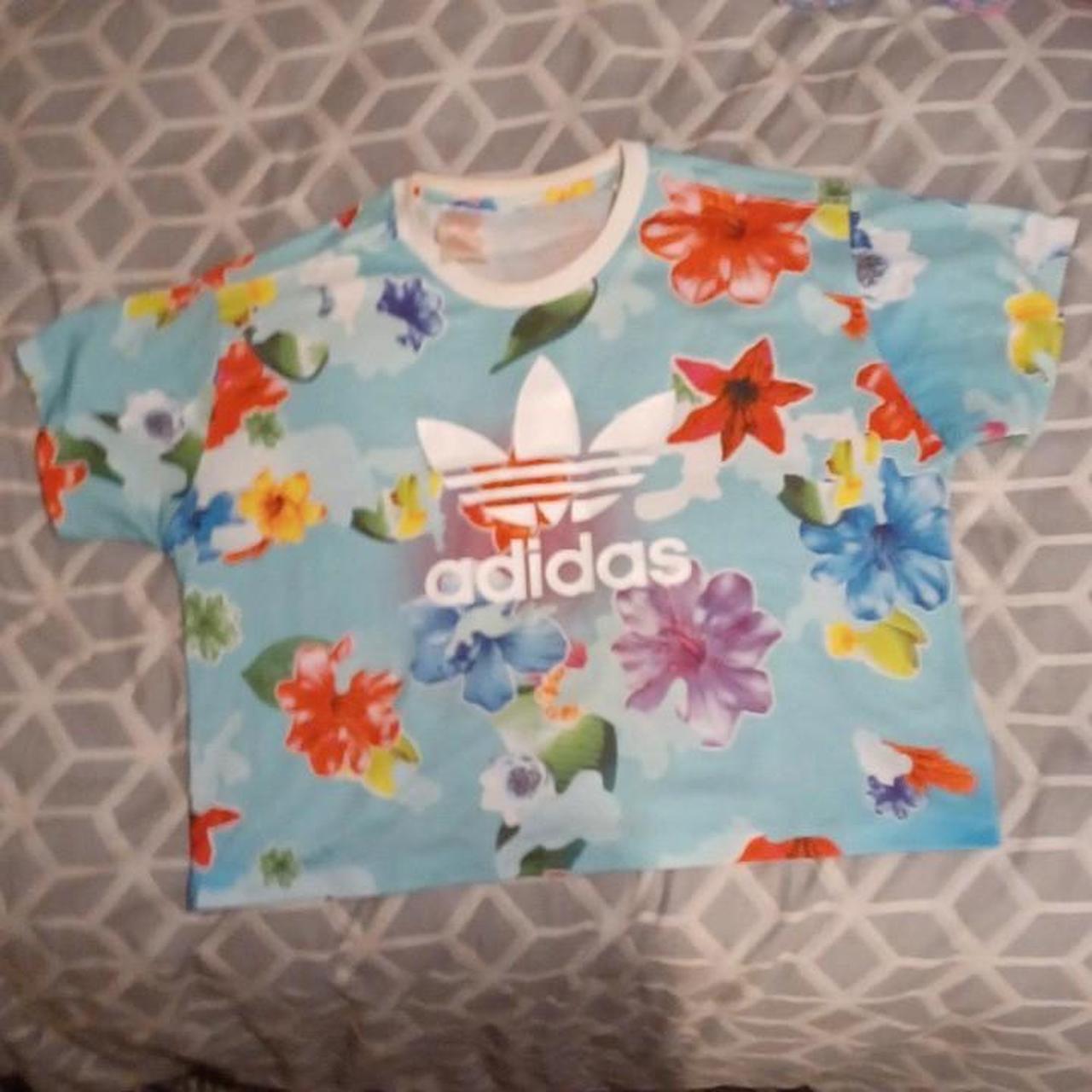 Adidas floral print t-shirt shirt slightly... - Depop