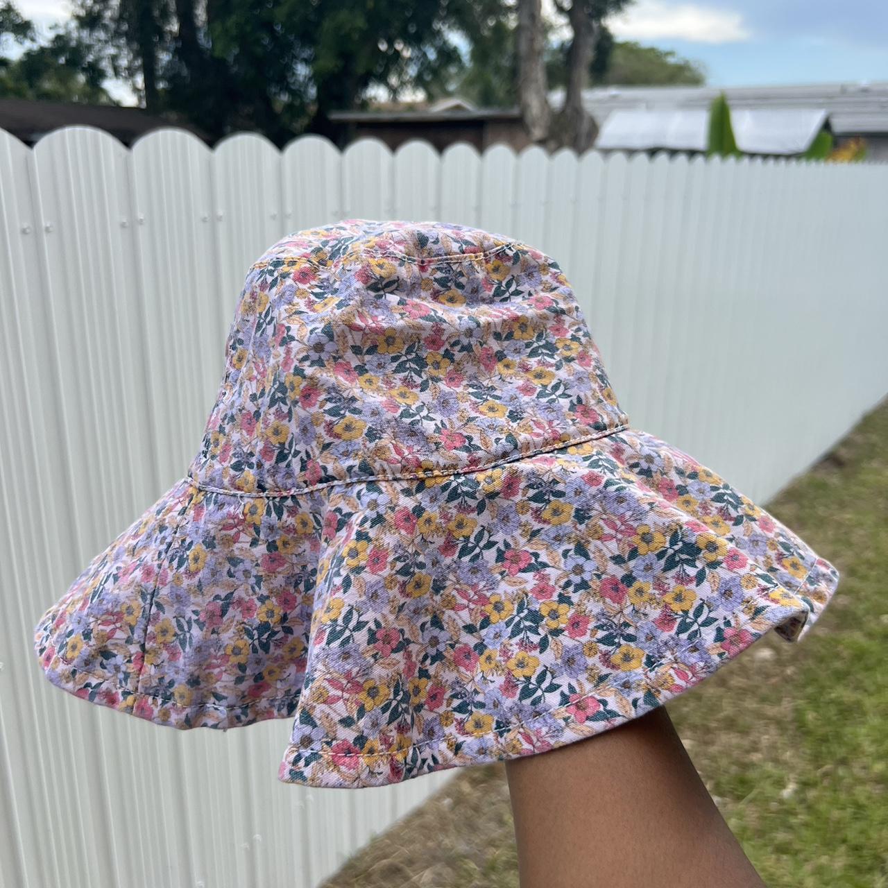 BCBGeneration Women's Multi Hat | Depop