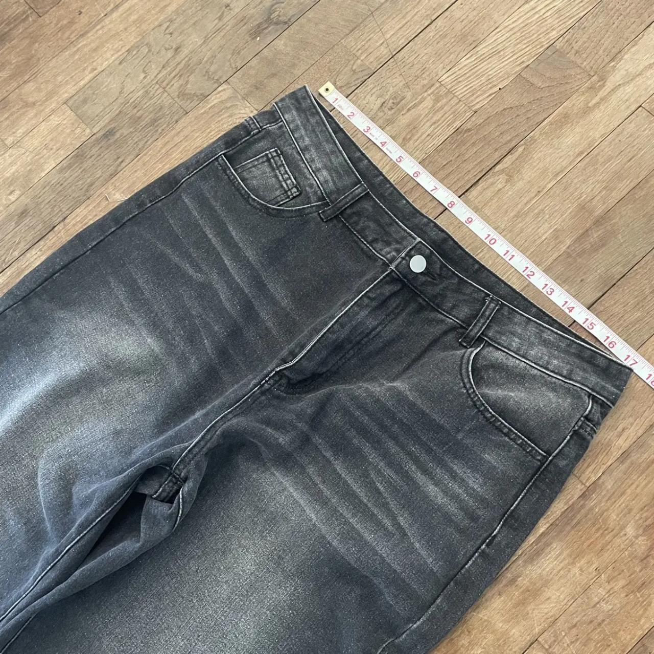 y2k/2000s colossal baggy faded grunge jeans size 34... - Depop