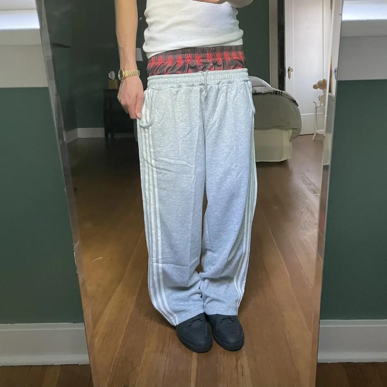 y2k/grunge baggy striped trompe l'oei boxer... - Depop