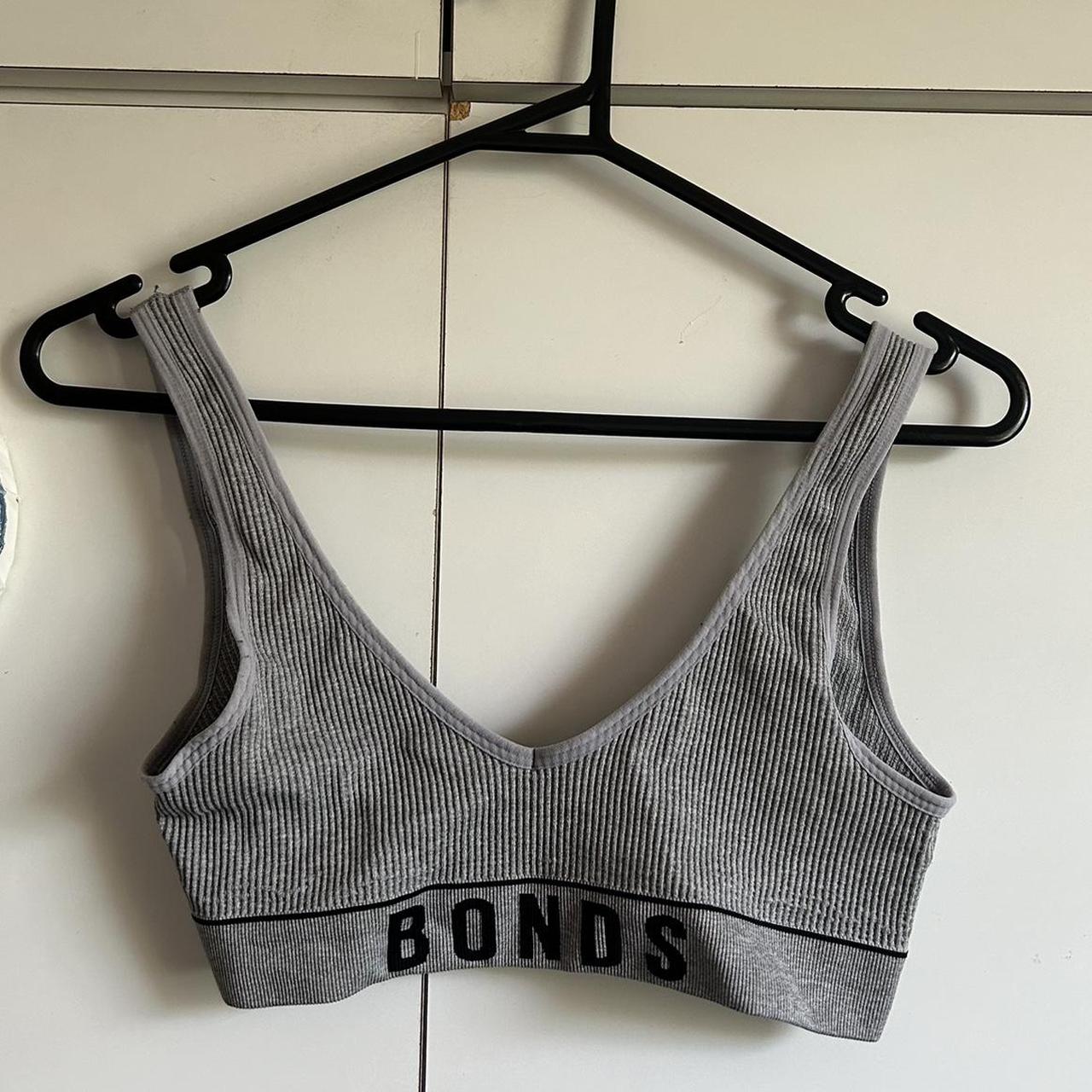 BONDS bralette 🩶 ★ super comfy, no wire! ★ great... - Depop
