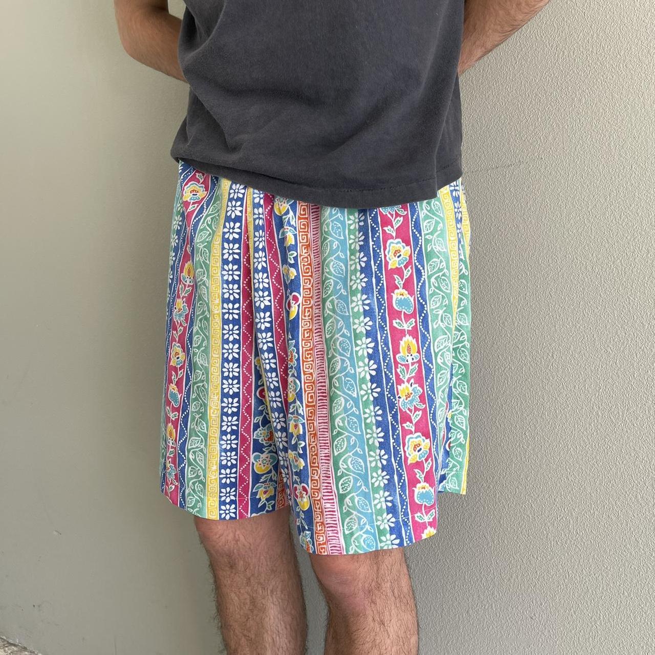 Vintage 1990s Super Lightweight Koret Baggy Floral... - Depop