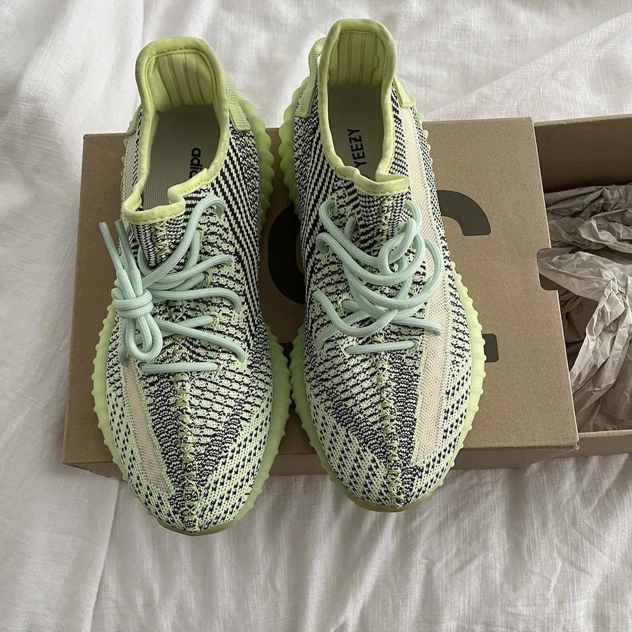 YEEZY 350 V2 “YEERE” - Depop